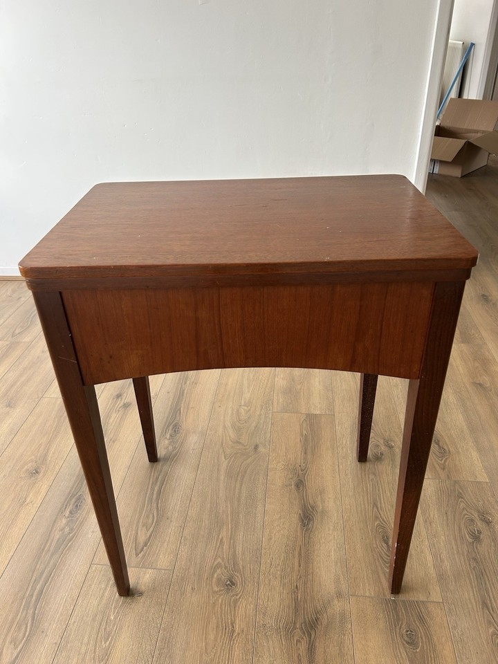 Singer Sewing Machine Extension Table 411g with Accessories Box | eBay UK