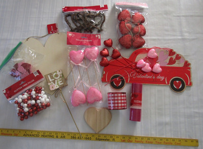 Lot of New Valentine's Day Items (19) - Ribbon/Picks/Craft-Decoration ...