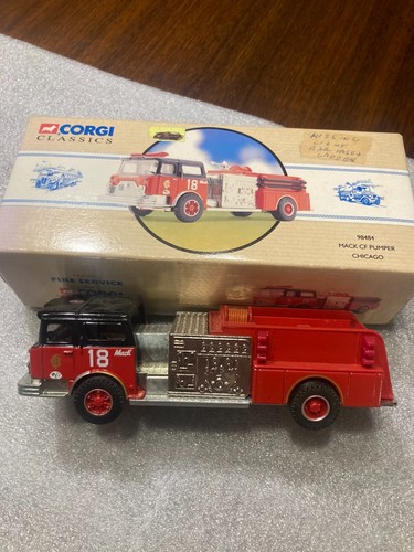 VTG CORGI MACK CF PUMPER - CHICAGO FIRE ENGINE PUMPER, #98484 ...