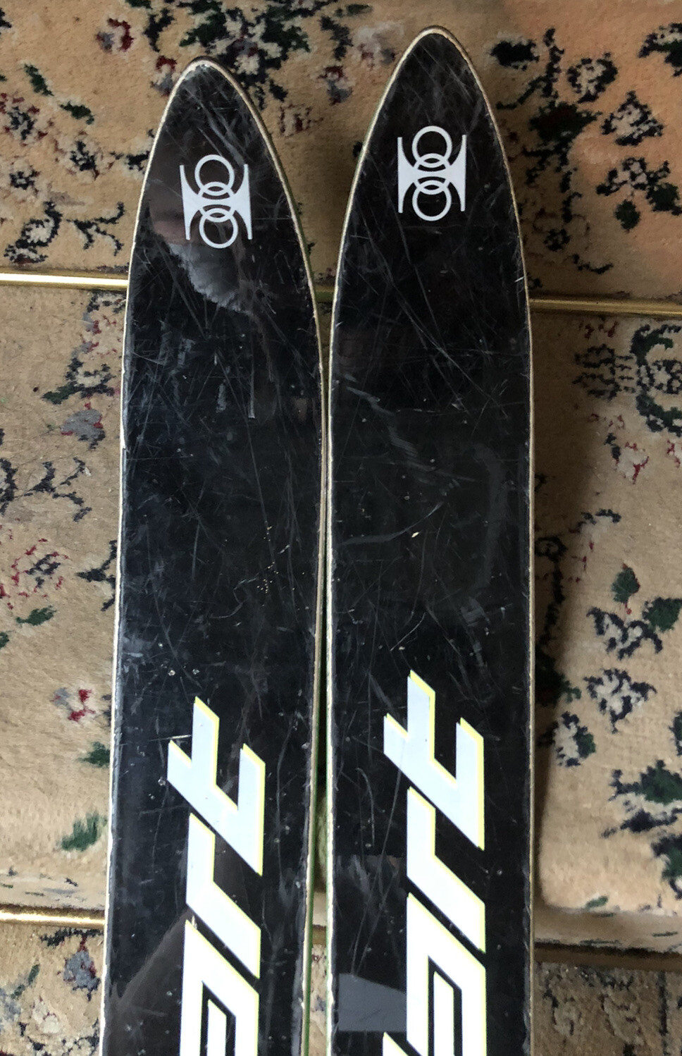 Vintage Hart Arriva Olympic Carbon Fiber Freestyle Skis Marker M38 ...