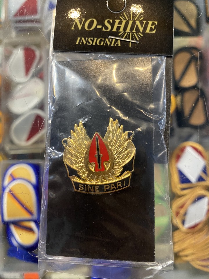 US Army Special Operations Command Pin SinePari DUI Crest | eBay