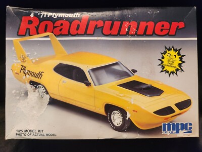 71 Plymouth Roadrunner Model Kit | eBay