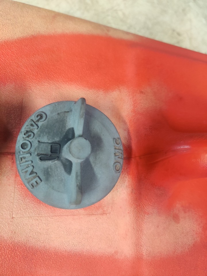 GENUINE OMC Heavy Duty Plastic Dura-tank 6 Gallon Marine Gas Fuel Tank ...