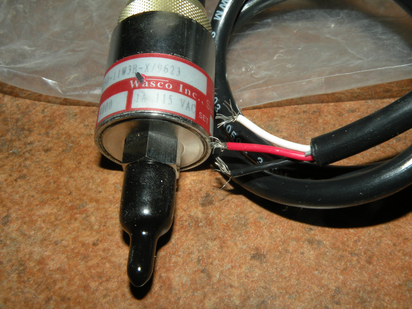 Wasco P250 Series Pressure Switch 4000PSIG P250-11W3B-X/9623 | eBay