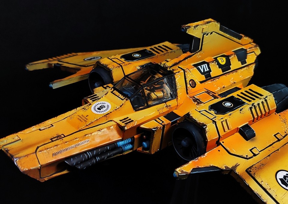 Imperial Fists Xiphon Pattern Interceptor painted Warhammer 40k Horus ...