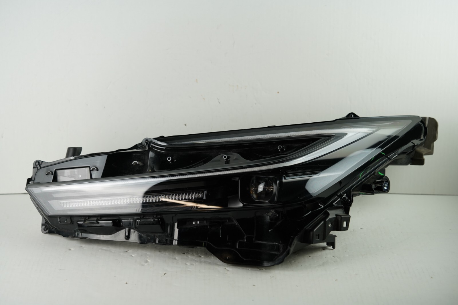 OEM 2023 2024 TOYOTA PRIUS LED HEADLIGHT LEFT LH (Y) stamp | eBay