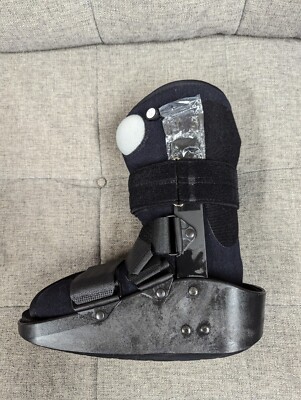 Donjoy Maxtrax Ankle Walker Walking Boot ADULT SIZE MED | eBay