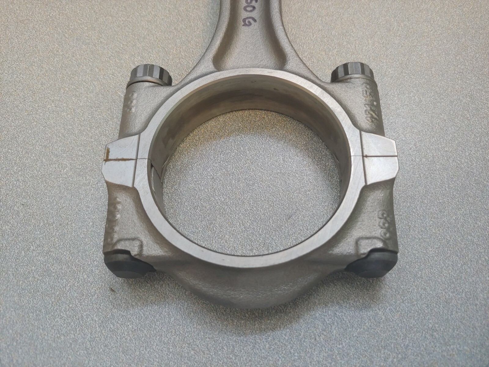 VERY NICE USED ORIGINAL PORSCHE 911 993 CONNECTING ROD MAGNAFLUXED 550g ...