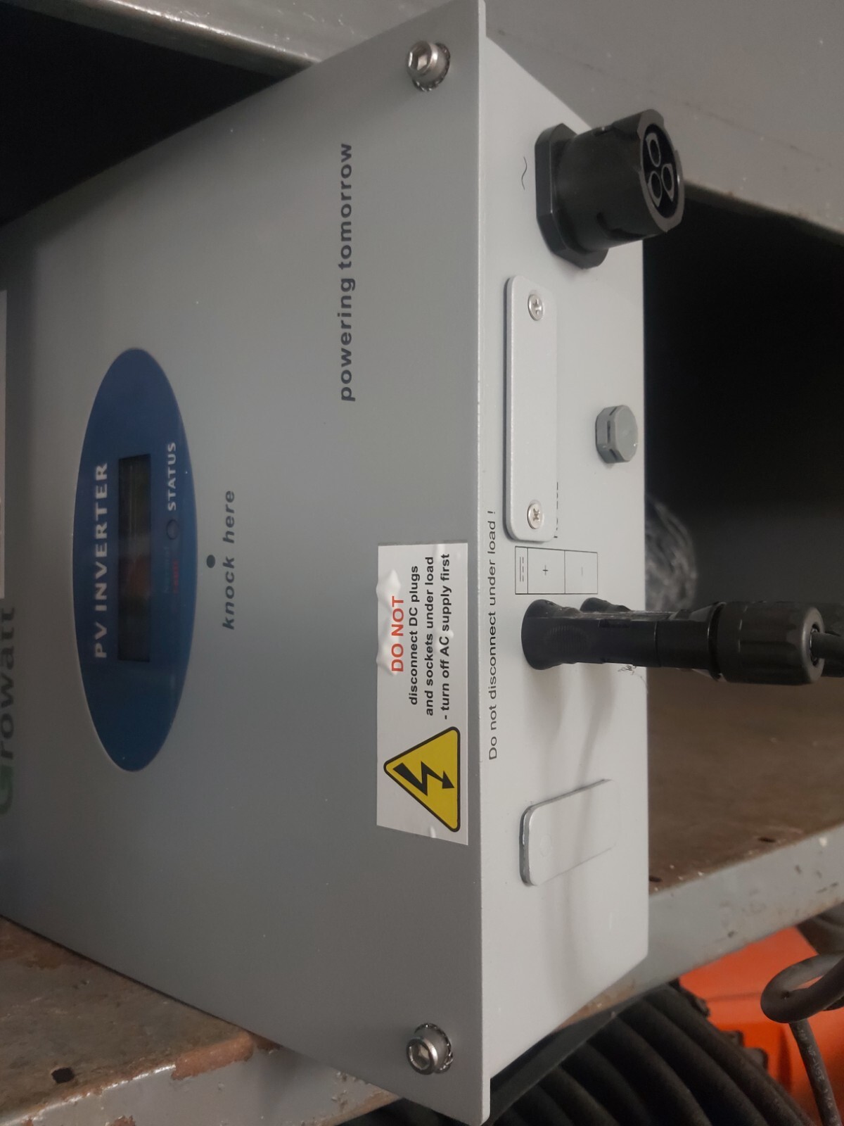 Growatt 1500S PV inverter. Disconnected Jan | Grelly UK