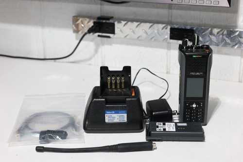 Harris XG-100 Unity Portable Radio P25 Phase II 136-865 MHz XG-100P ...