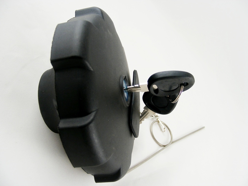 # 80mm Fuel Tank Cap Vented Locking Cap for MAN TGA TGX TGS Trucks with ...