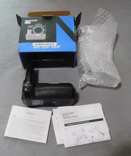 NEEWER MB-N11 Replacement Vertical Battery Grip for Nikon Z6 II & Z7 II ...