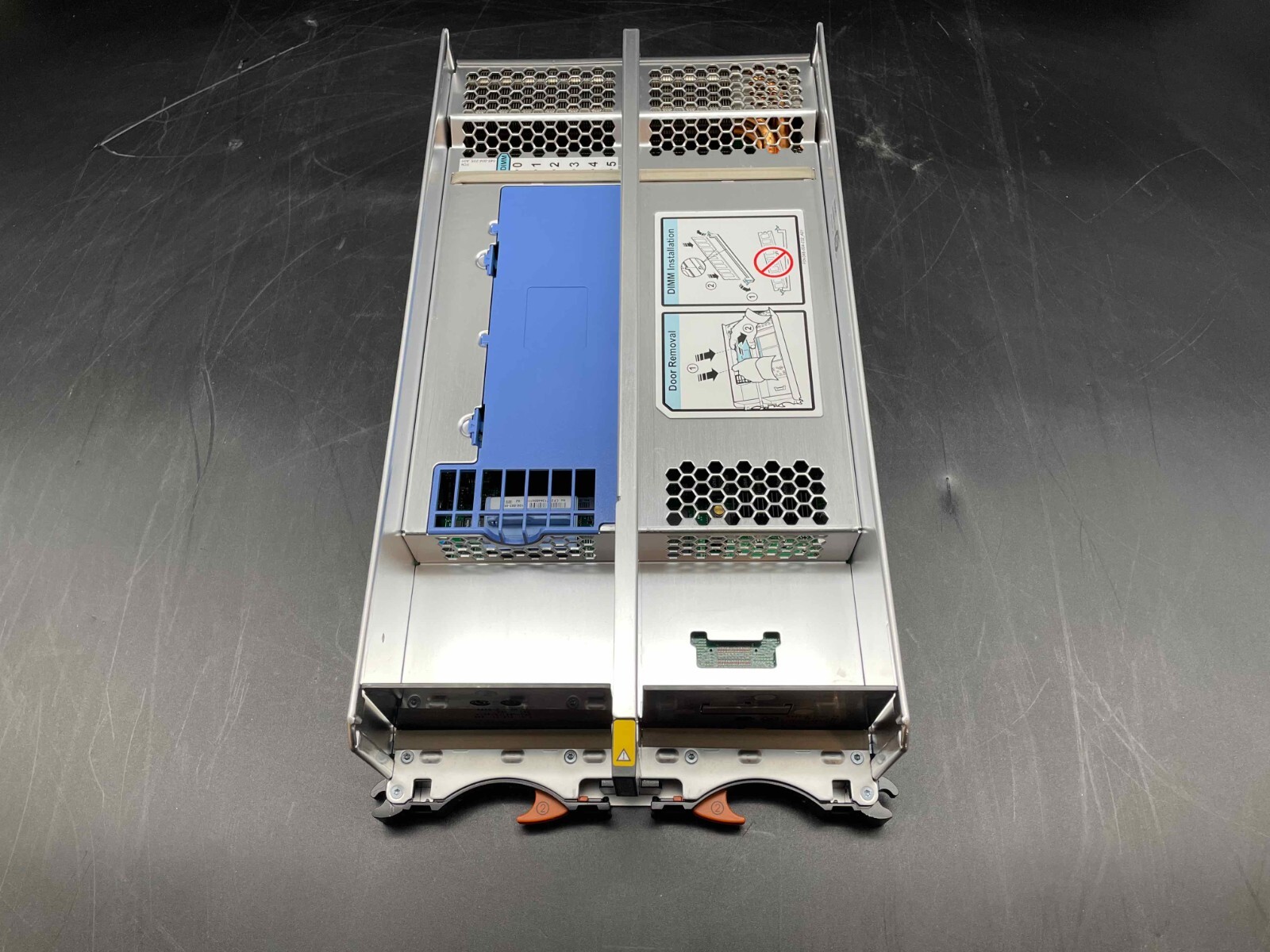 EMC VMAX 10K Service Processor 110-113-872B-01 w/ 2.8Ghz CPU 72GB ...