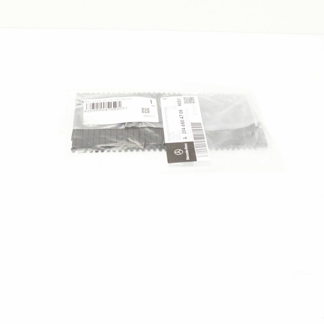 Mercedes-Benz C-class W204 Center Console Top Cover A20468047089051 ...