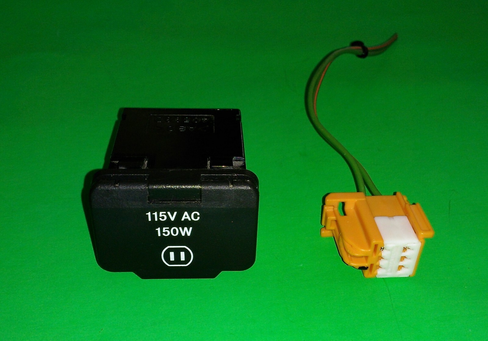OEM Dodge Jeep Chrysler Mopar 115V 150W Power Outlet Inverter | eBay