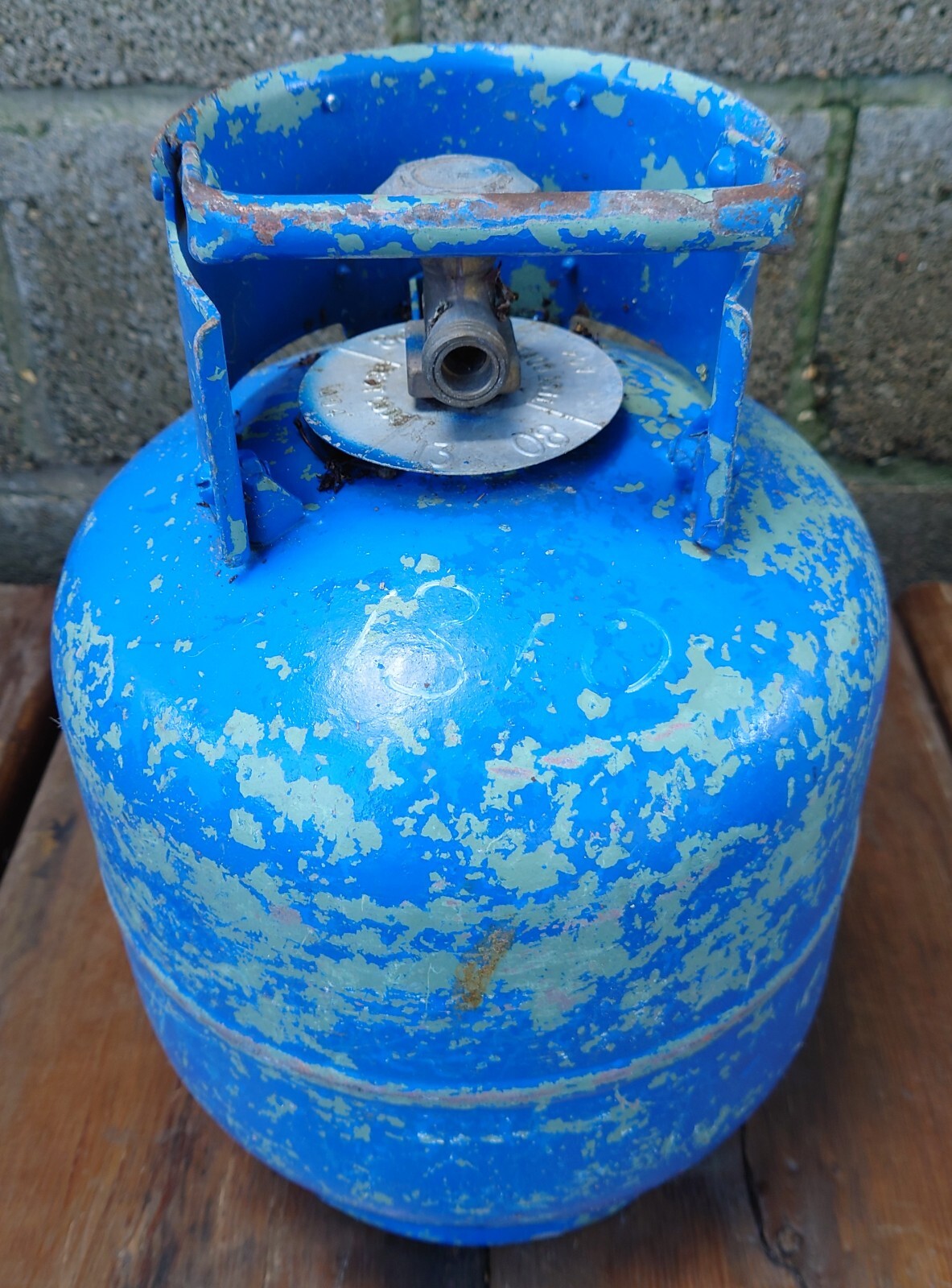 Small Blue 7kg & 4.5Kg Calor Gas Butane Bottle Camping Cylinder Caravan ...