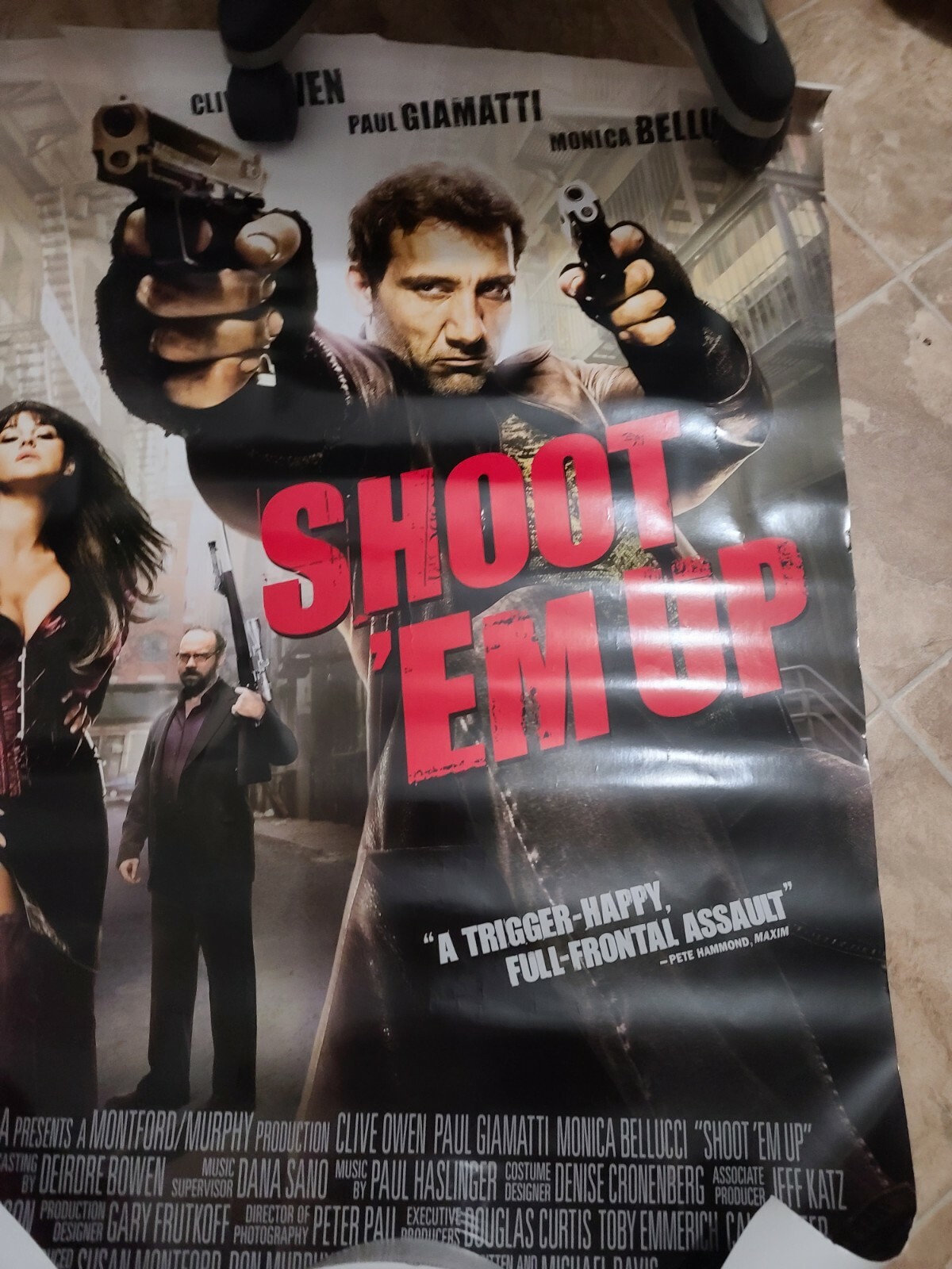 Shoot Em Up Movie Poster
