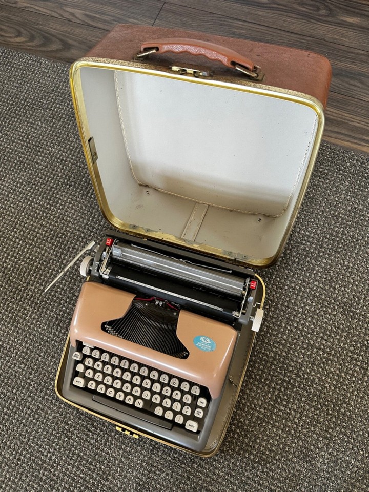 Royal Vintage Typewriter | eBay