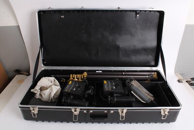 Lowell Light Kit 2x DP 1x Tota 3x Stands 1x Reflector Part 6x Unknown ...