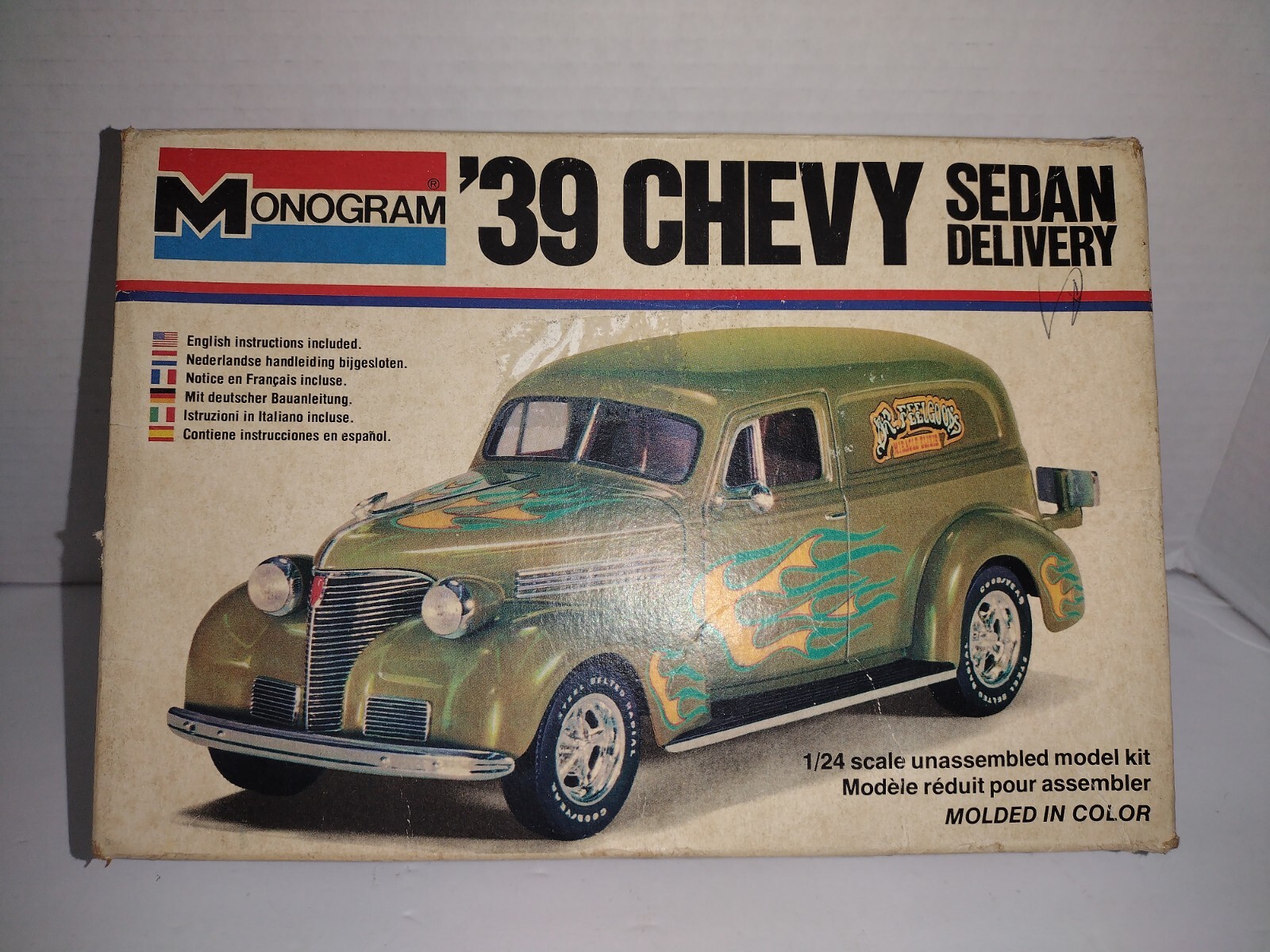 Monogram 2240 1939 Chevy Sedan Delivery 1978 kit 1/24 Model Car ...