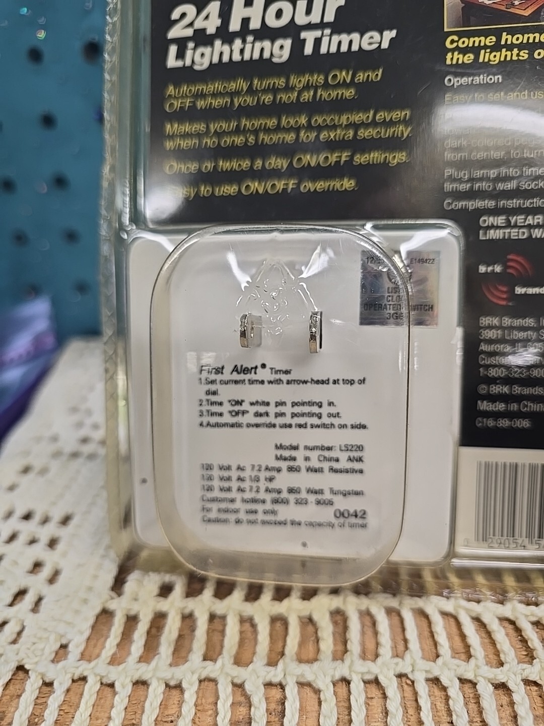 First Alert 24 Hour Lighting Timer Model LS220 New | eBay