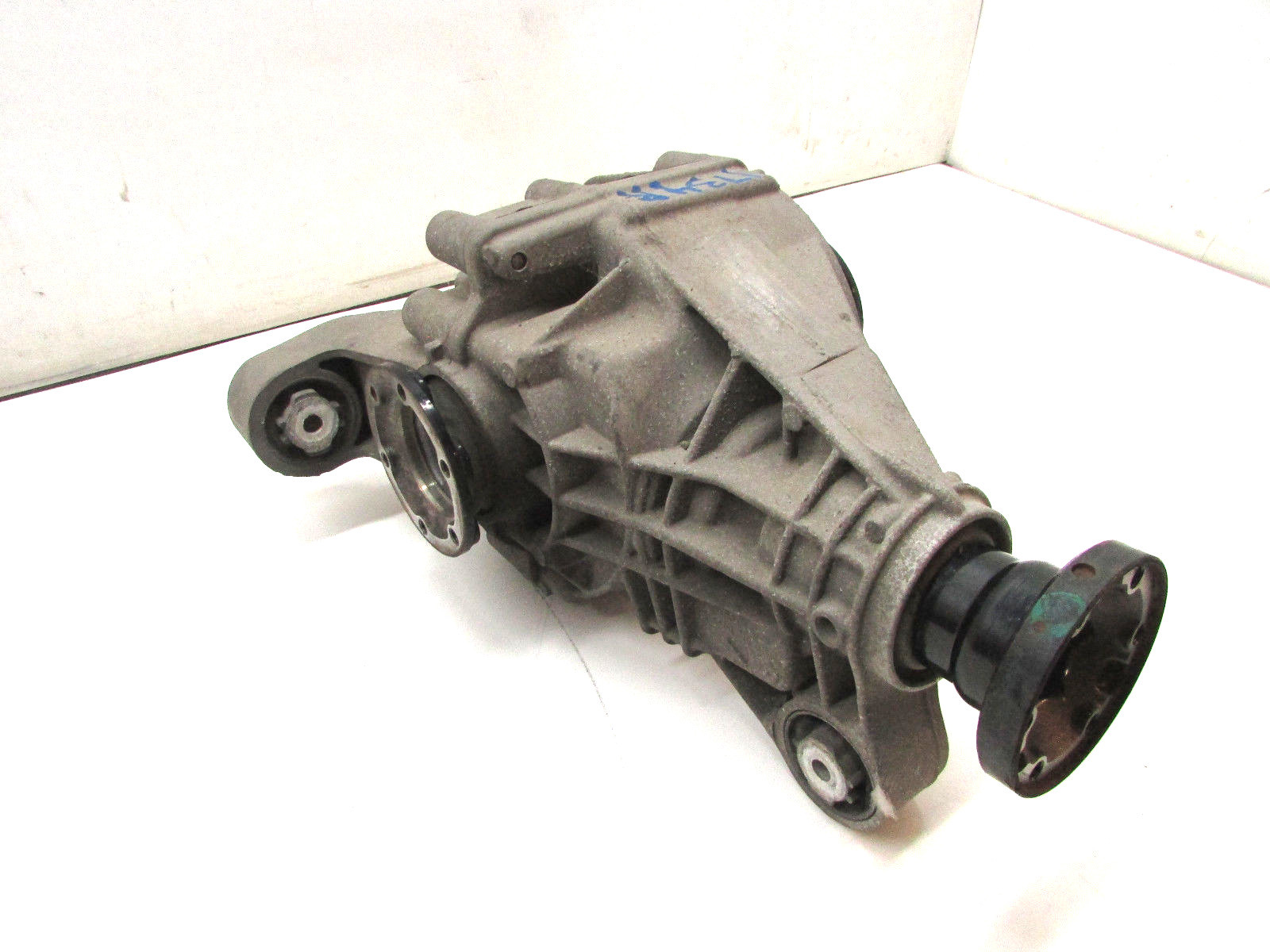 2006 VW TOUAREG REAR DIFFERENTIAL COMPLETE ASSEMBLY 158K MILES OEM 04 ...