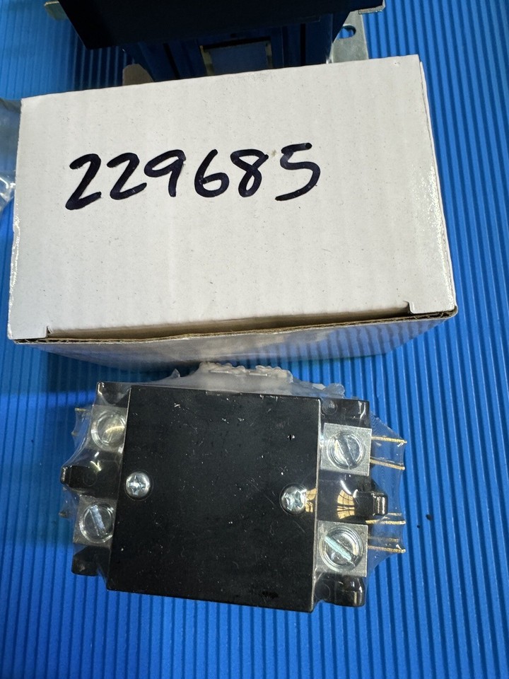 229685 Miller Replacement 36 Volt DC Contactor rated 30 Amp 2 Pole New ...