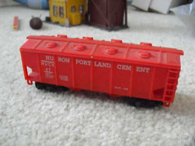 Vintage HO Scale Marx Huron Portland Cement 47 Covered Hopper Car | eBay
