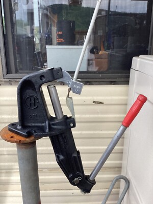 CH Universal 201 C Reloading Press - Vintage C-H Reloader Rcbs Primer ...