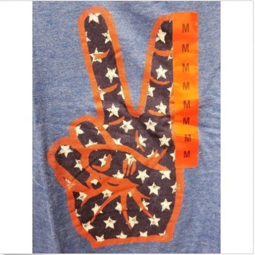 Lucky Brand Peace Hand Sign Scoop Neck T-Shirt Decorated Tee, Blue ...