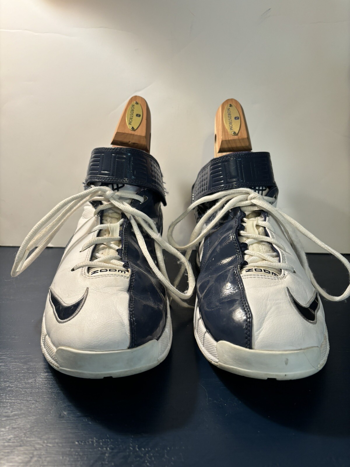 NIKE MENS ELITE FLIGHT ZOOM AIR Basketball Shoes Leat… - Gem