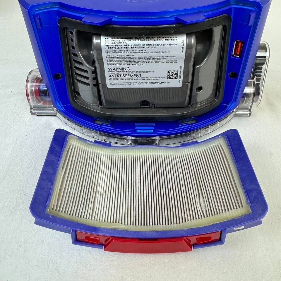 AC100V Dyson 360 Heurist RB02 Robot Vacuum Cleaner Cordless Bluetooth ...