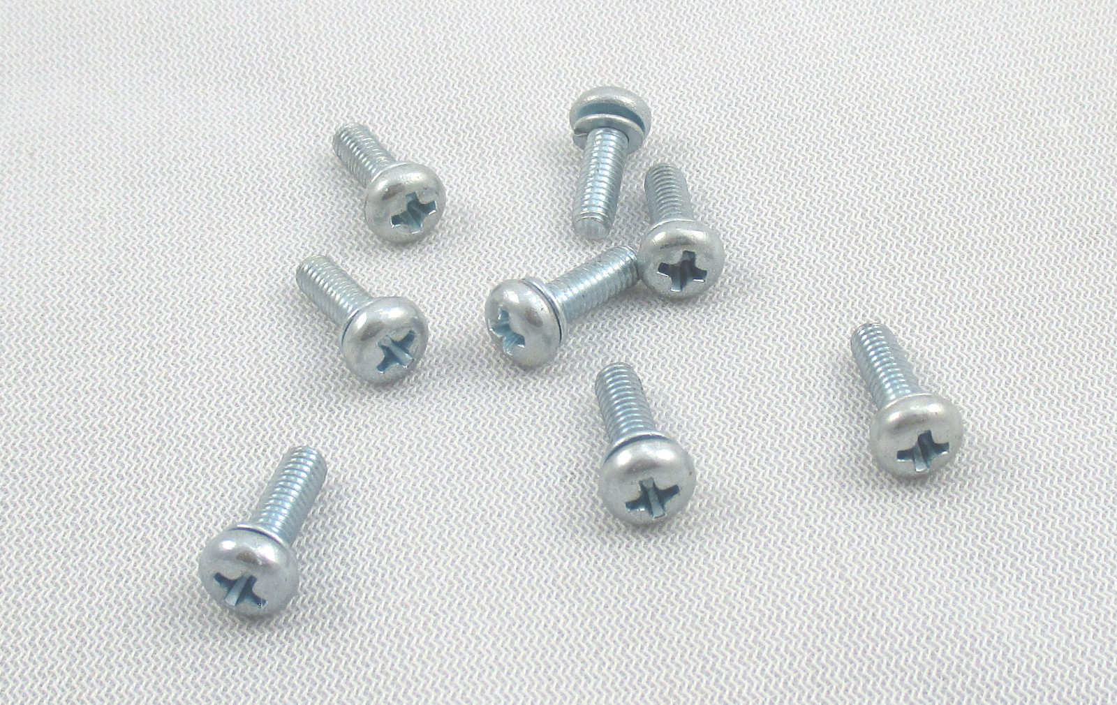 USA NEW LG 47LV4400 LCD TV Screws for Stand - 8 screws | eBay