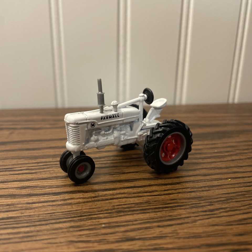1/64 Farmall M White Demonstrator ERTL | eBay