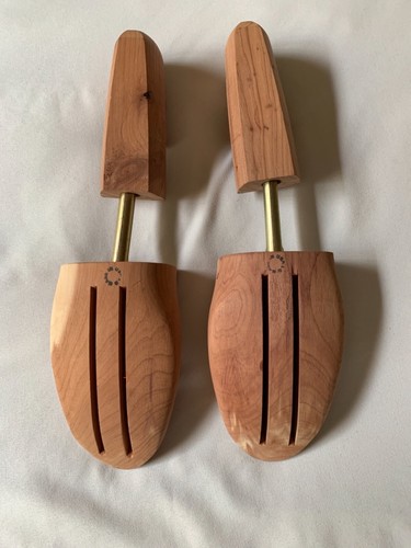 STRATTON CEDAR SHOE TREE FOR MEN - GROWN IN USA | eBay