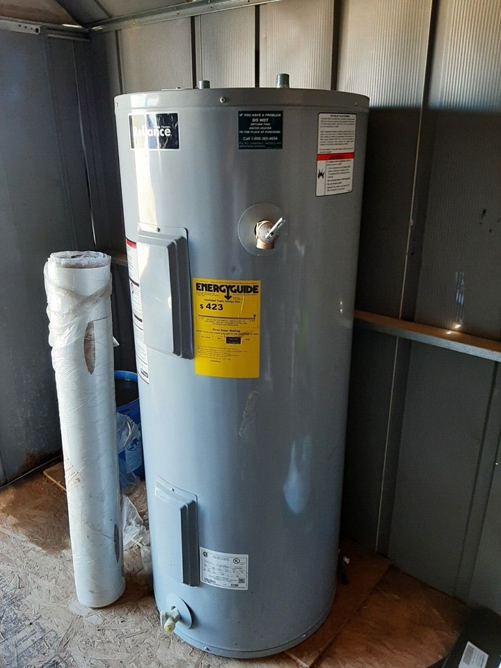 40-Gallon 240-Volt Reliance Electric Storage Tank Water Heater “No ...