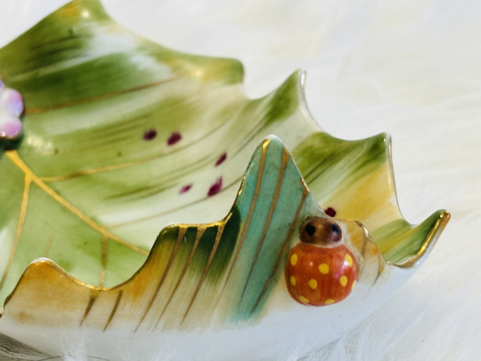 Vintage Lady Bug On leaf tray Hand Painted By Ucagco Japan Porcelain | eBay