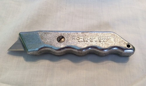 Vintage “No-Slip Grip” Fixed Blade Box Cutter w/ Blade Storage Made in ...