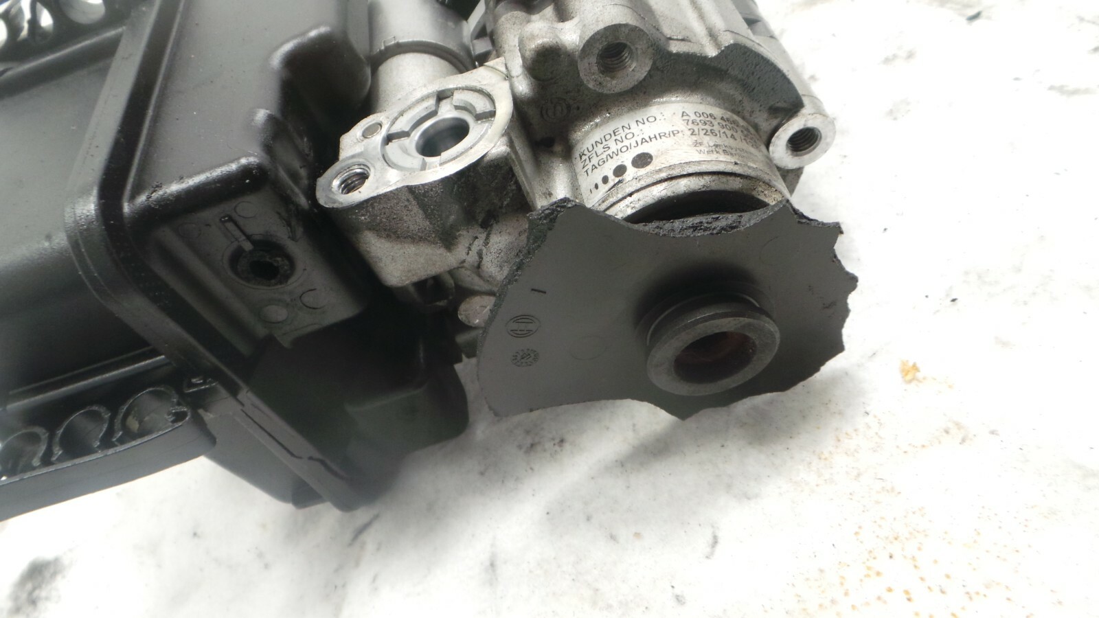 Mercedes W204 C-KL 2014 Servopumpe A 0064661501 | eBay.de