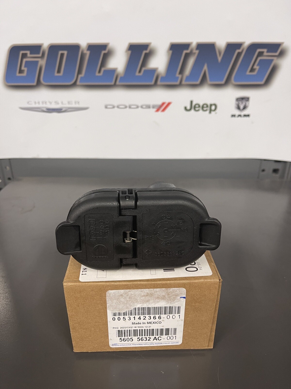 Trailer Tow Connector Mopar 56055632AC | eBay