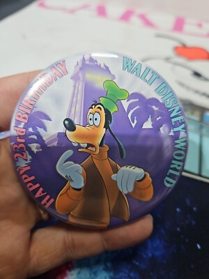 VTG Happy 23rd Birthday Walt Disney World Goofy 3” Round Pinback Button ...