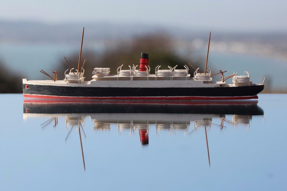 CUNARD LINE RMS ALAUNIA BASSETT LOWKE WATERLINE MODEL SHIP C-1920'S | eBay