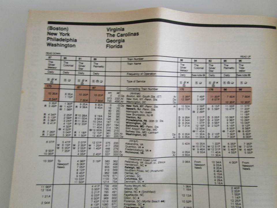 Amtrak USA Railways Train Timetable Fahrplan Horaire des trains Orario ...