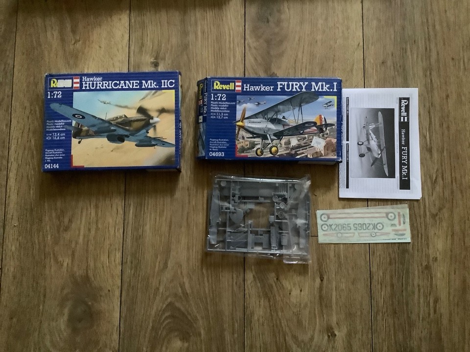 Job Lot (8) Revell 1:72 Scale Unmade Airplane Model Kits | eBay UK