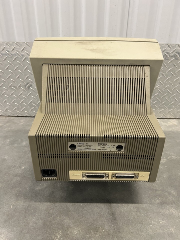 CLSI Wyse WY-60 Terminal Amber CRT Monochrome Terminal Display Monitor ...