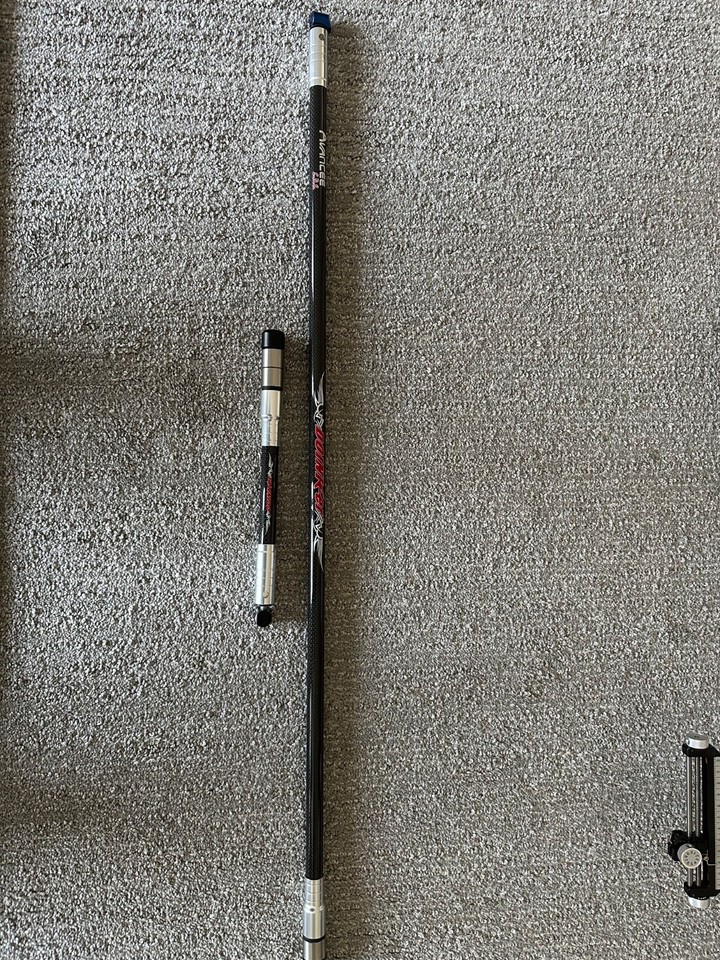 Hoyt 2010 Contender Podium Elite right handed Target Bow. 50-60LBS | eBay