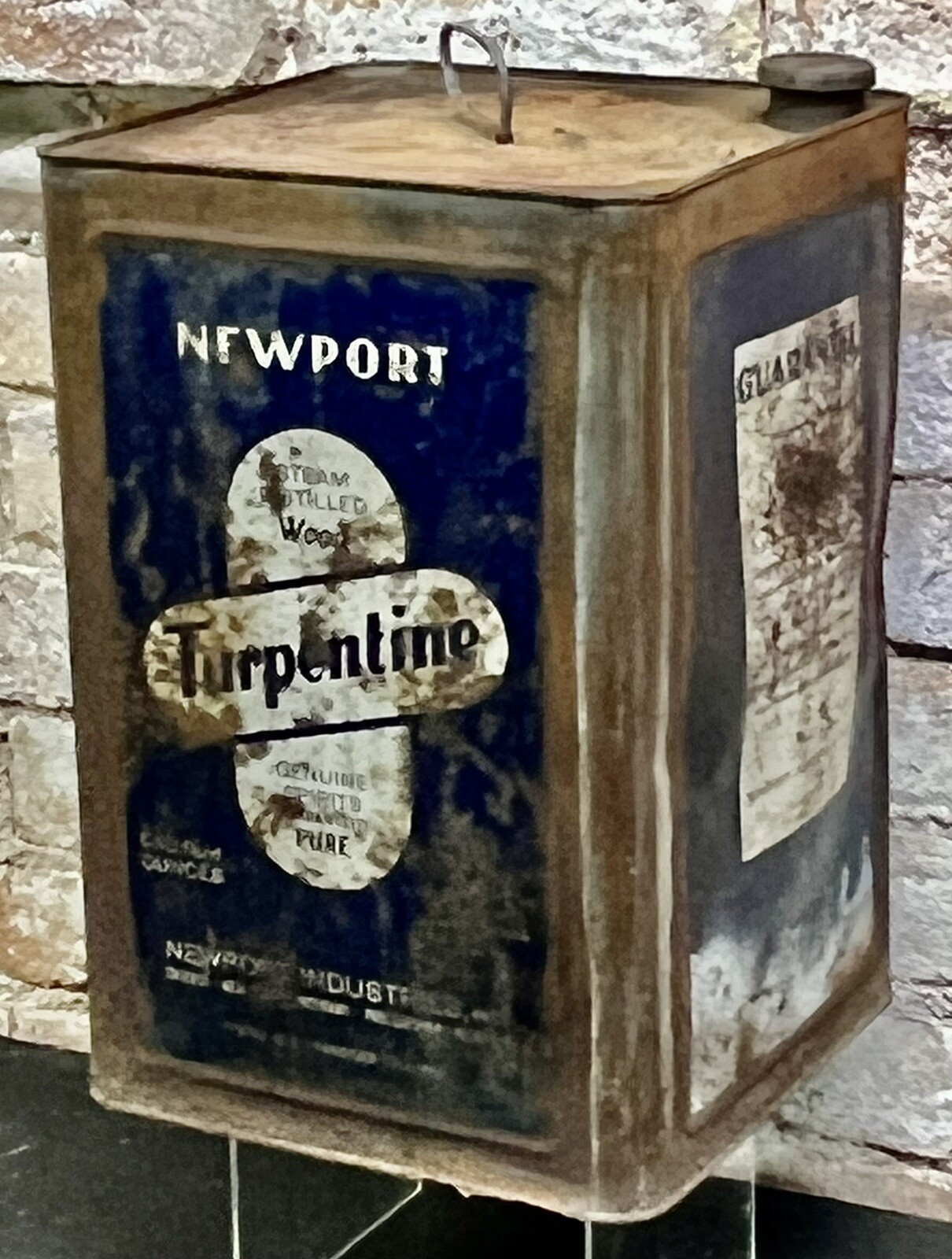 VINTAGE NEWPORT PURE TURPENTINE OIL SQUARE METAL 2 GALLON TIN CAN ...