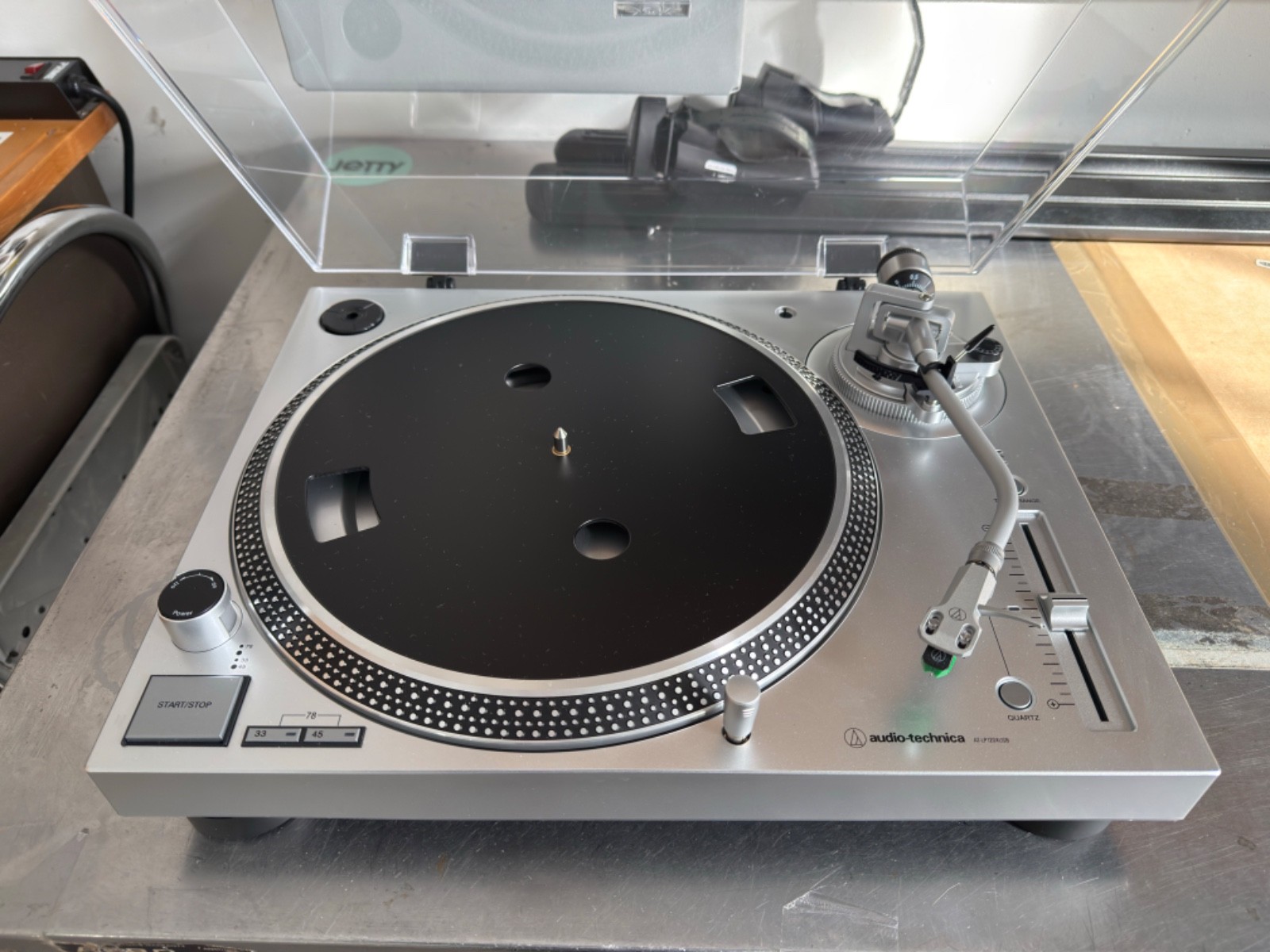 Audio-Technica Silver AT-LP120XUSB Direct Drive Professional Turntable ...