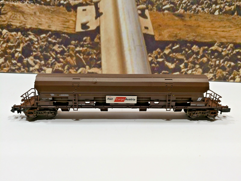 Roco Schwenkdachwagen ÖBB Rail Cargo Austria Spur N 19/98 | eBay.de