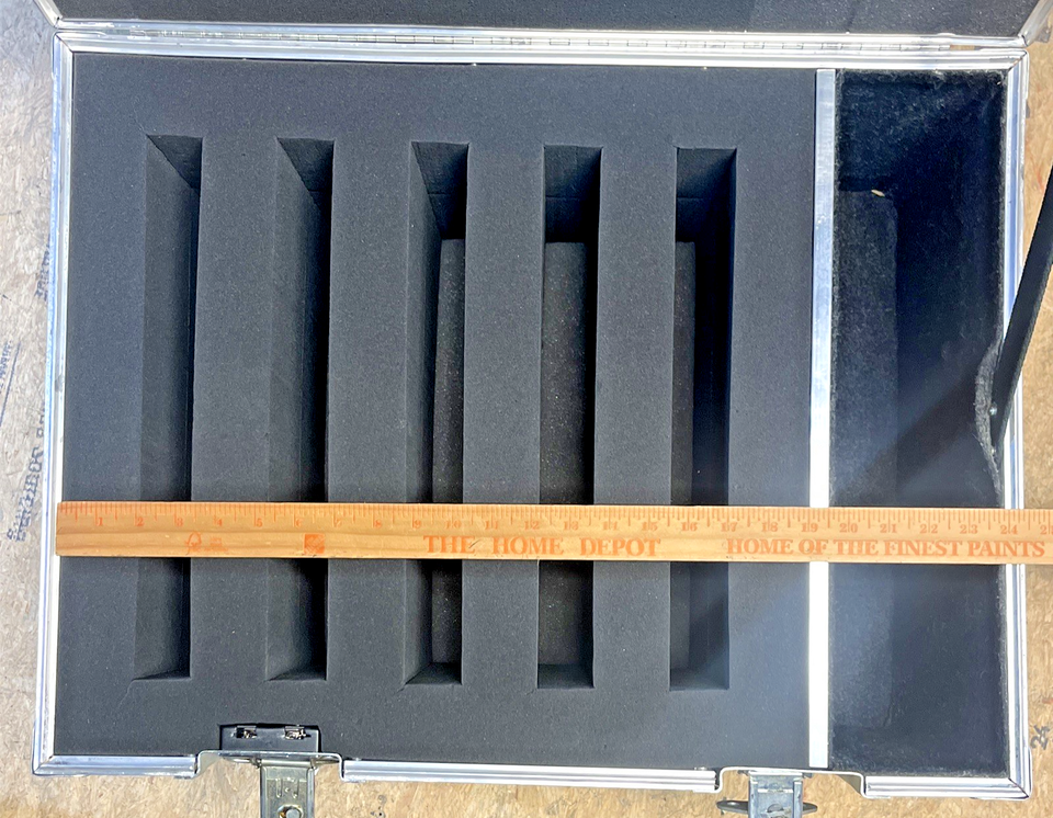 ATA Star-1/4", Protective Case With Foam, Outside Dimensions (25x19x18 ...